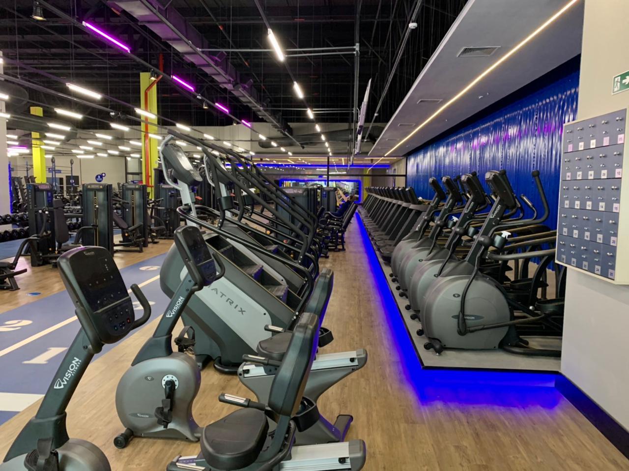 Academia Bluefit - Caminho das Árvores - Caminho das Árvores