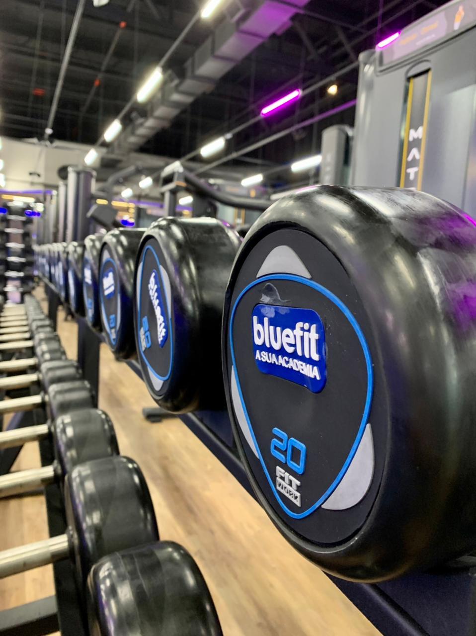 Academia Bluefit - Caminho das Árvores - Caminho das Árvores