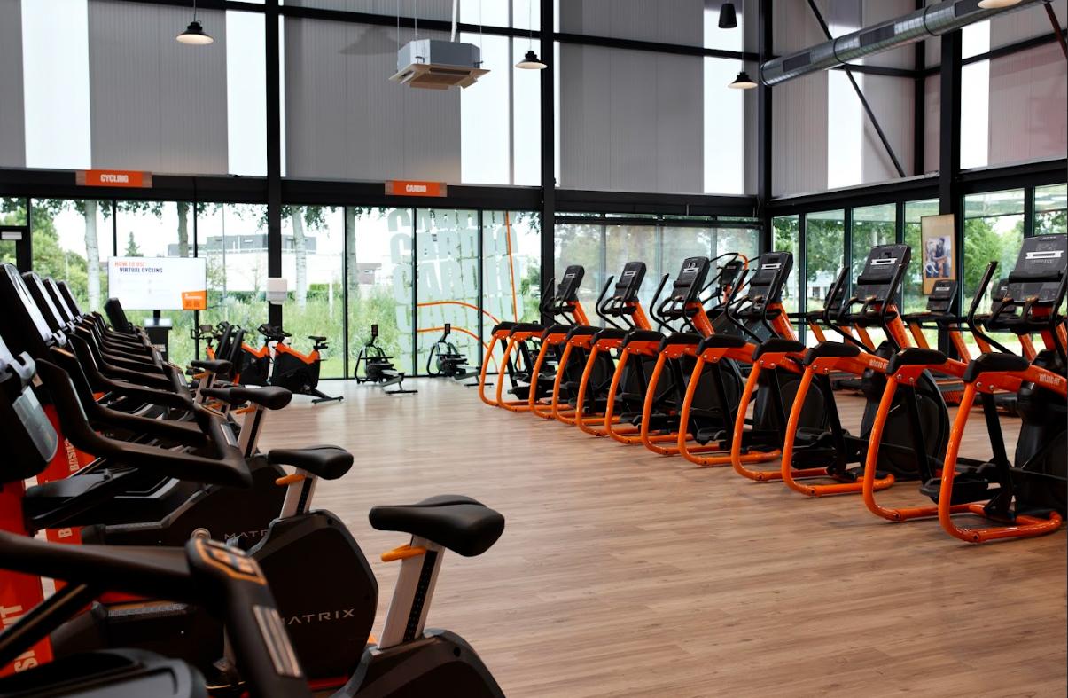 Basic-Fit Alicante Centro Comercial Isla Corfu - Alicante (Alacant)